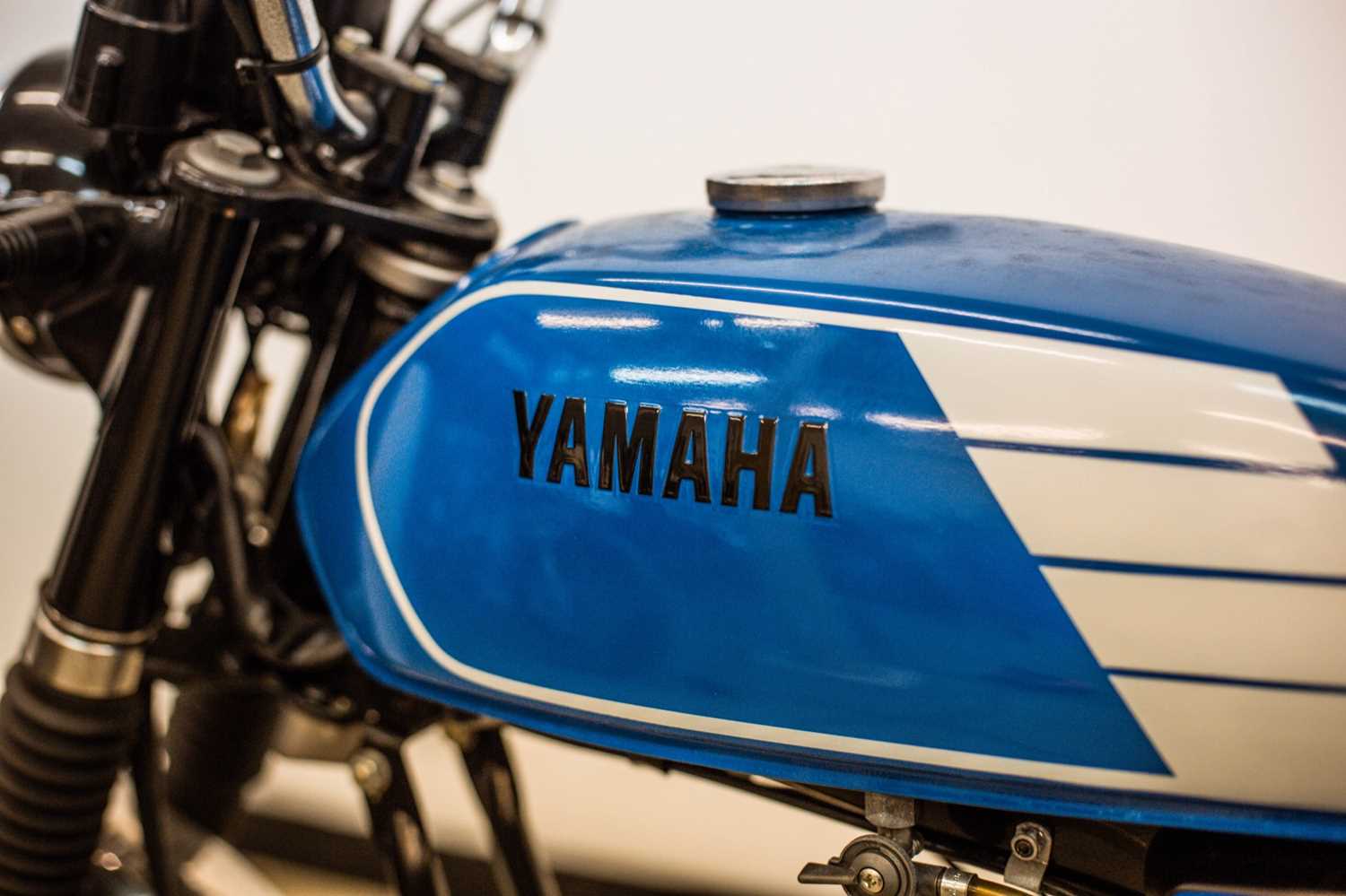 Lot 15 - A 1987 Yamaha RD50 49cc blue motorcycle,