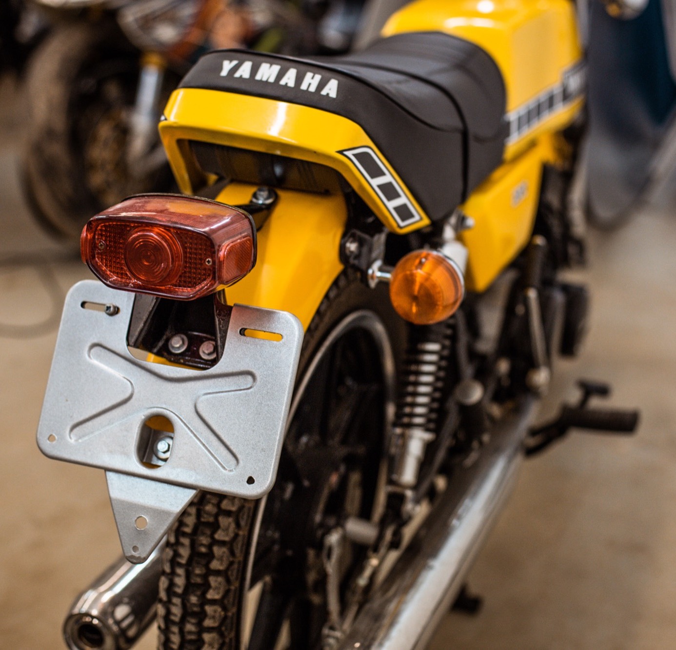 Lot 2 - A 1980 Yamaha RD200 200cc yellow motorcycle,