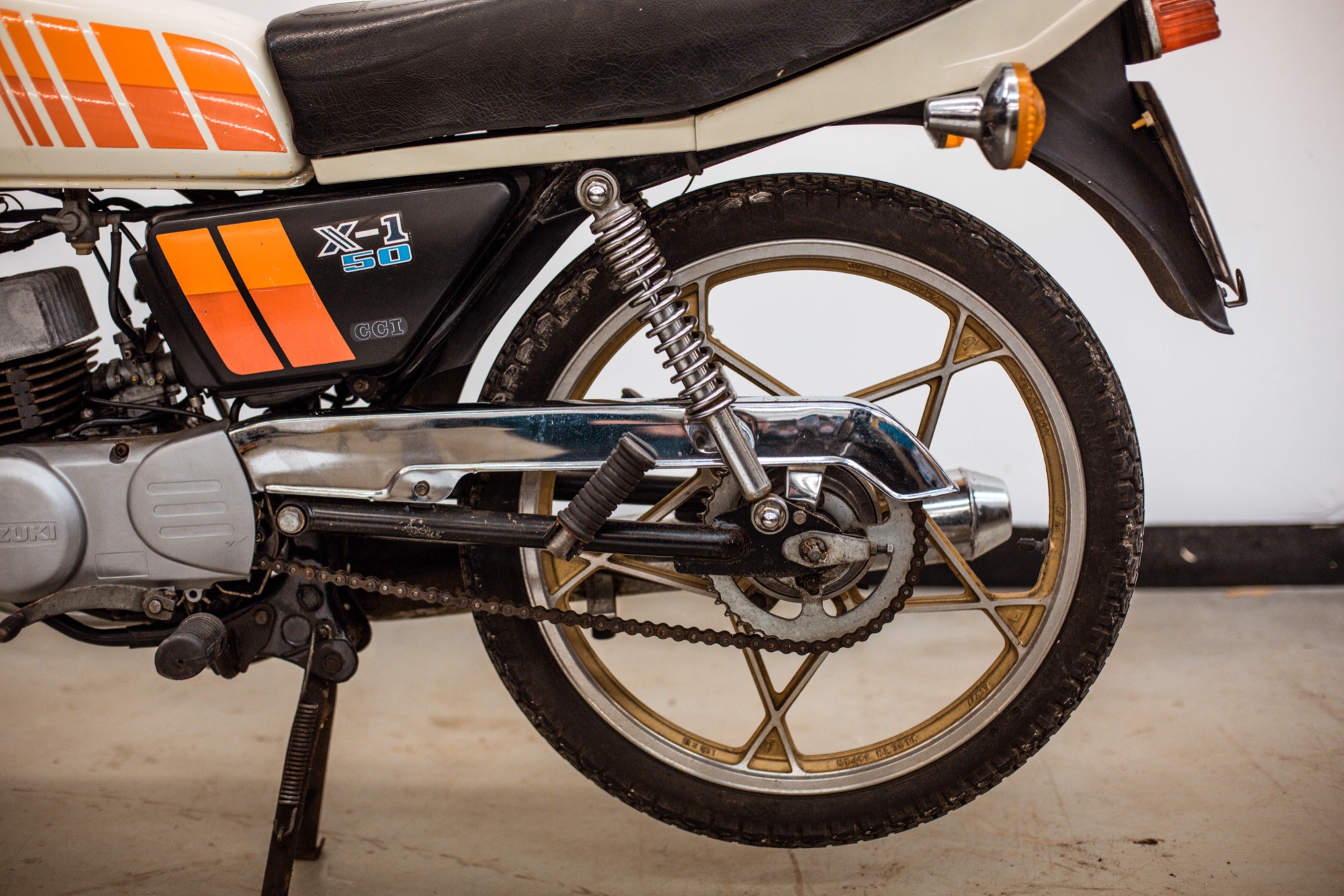 Lot 7 - A 1981 Suzuki X1 50 49cc motorcycle