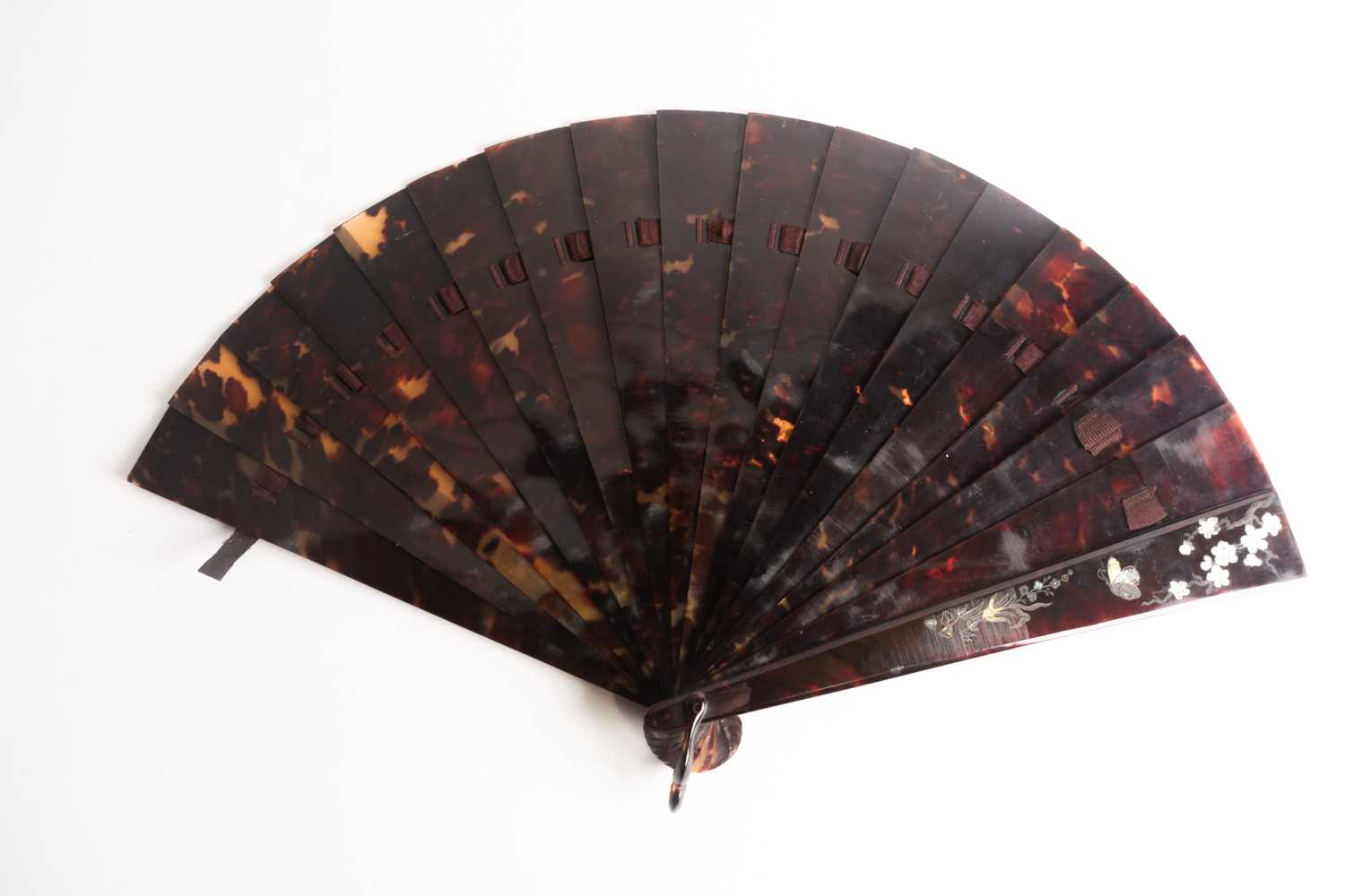 Lot 47 - A Japanese tortoiseshell fan, Meiji period,