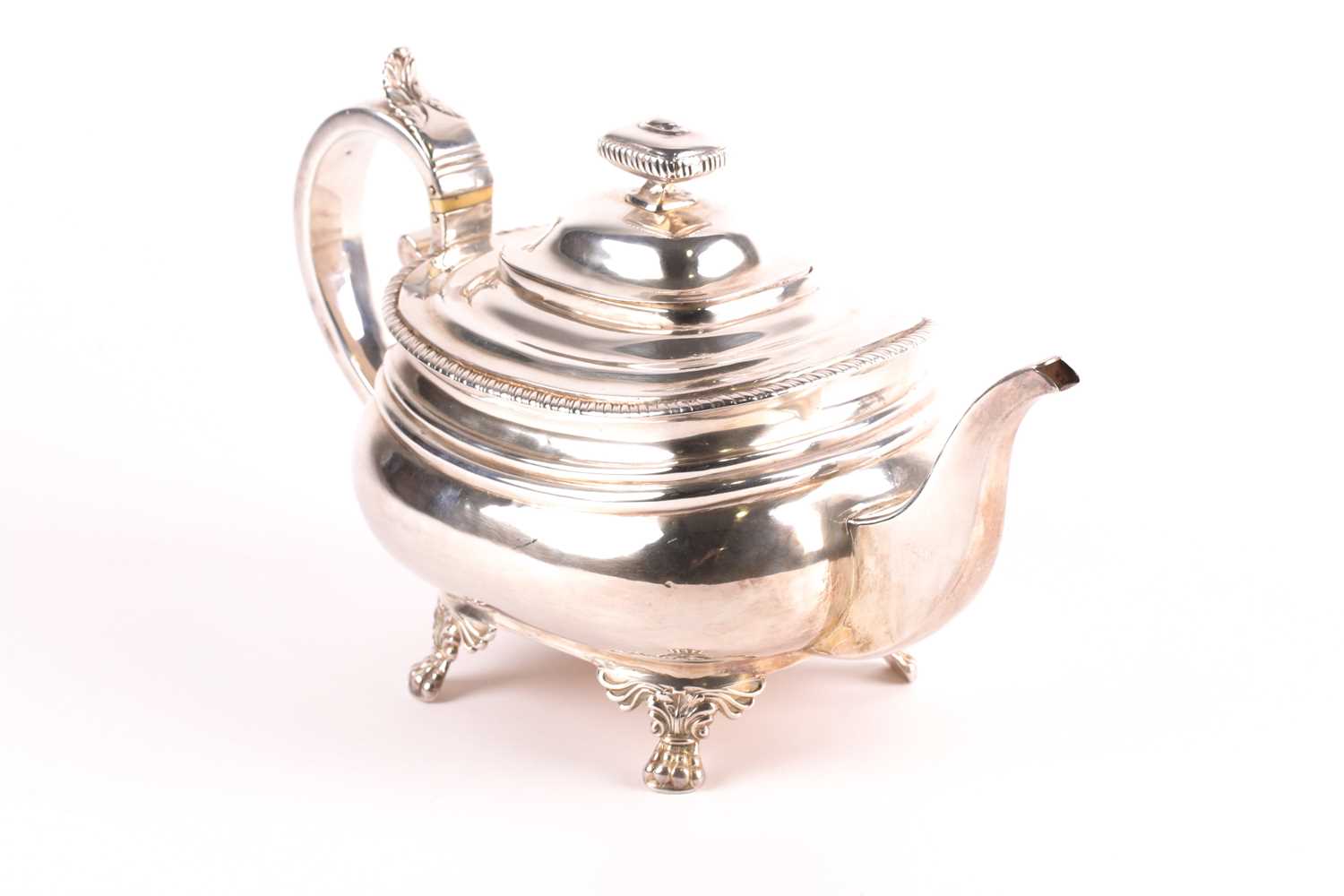 Lot 375 - A late Georgian silver teapot, marks rubbed,