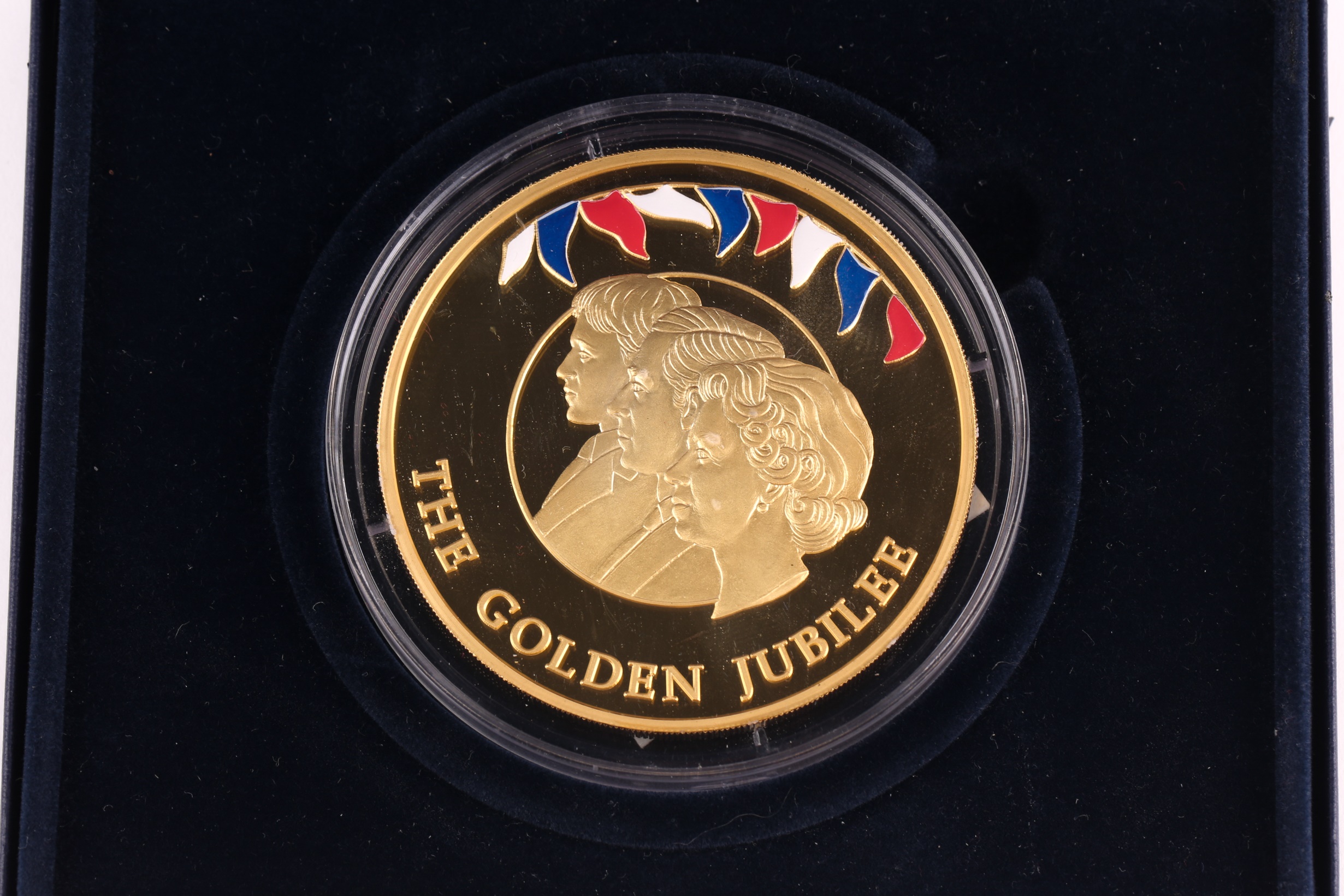 Lot 330 - An Elizabeth II Golden Jubilee 5oz 22 carat