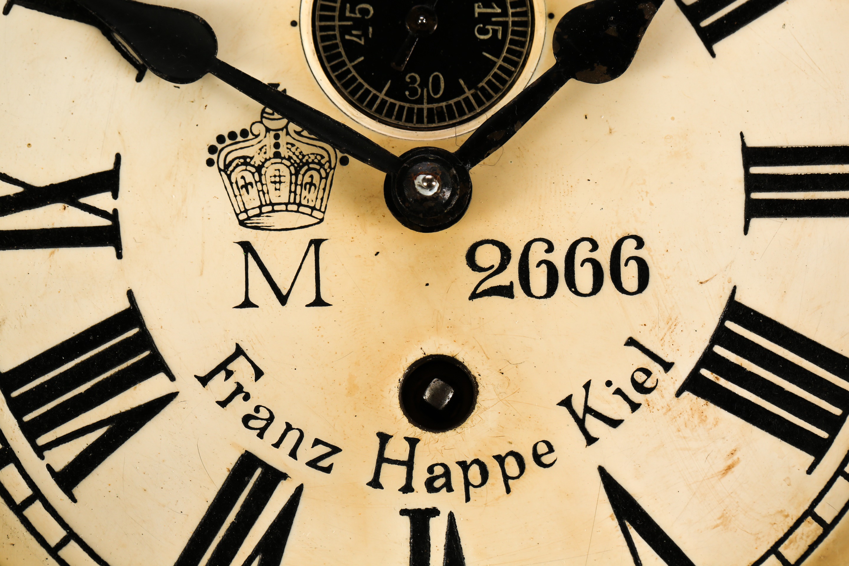 Lot 419 - A rare Imperial German Navy bulkhead clock,