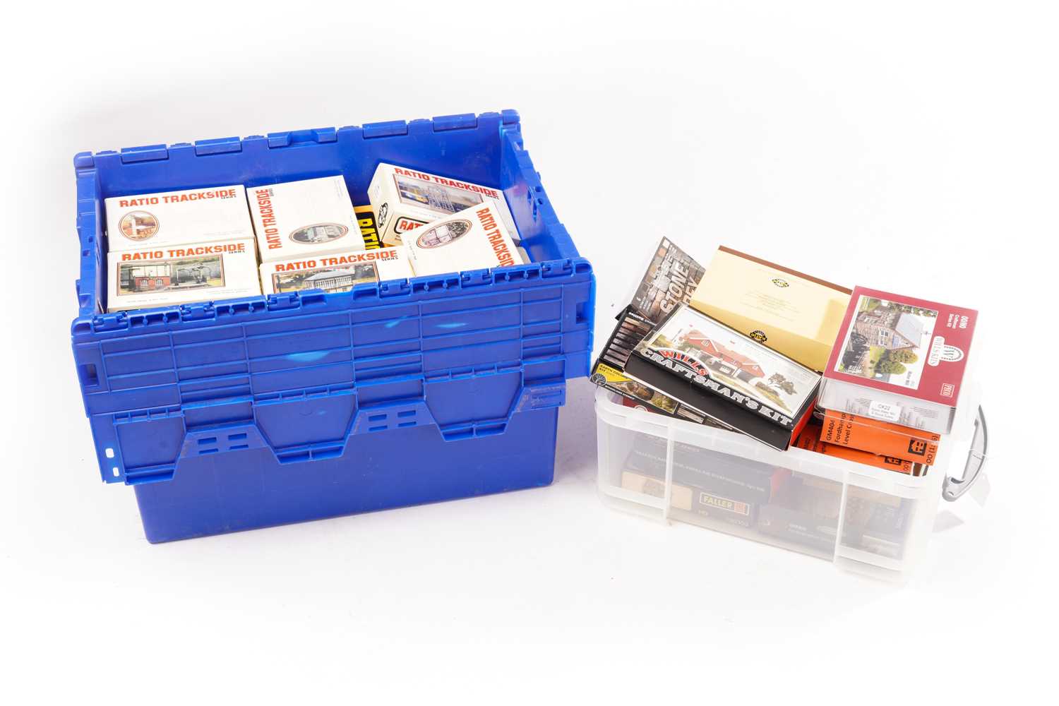 Lot 409 - A large collection of Ratio Trackside model