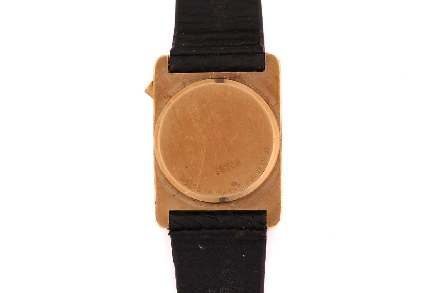 Lot 396 - A Tiffany & Co 'Fairchild' 14k gold cased