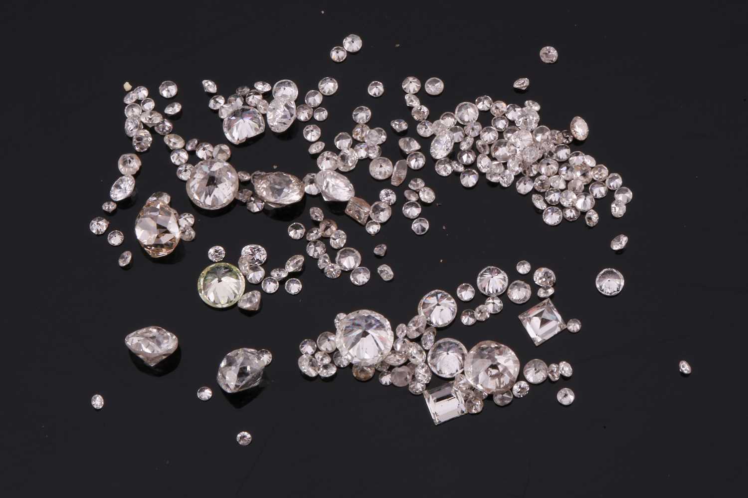 Lot 251 - 6.91ct Melee parcel of loose diamonds