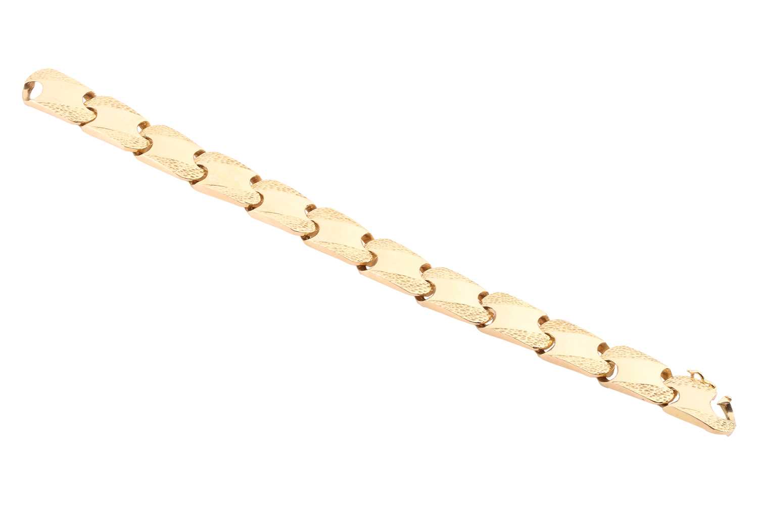 Lot 151 - A fancy curb link chain, panels part