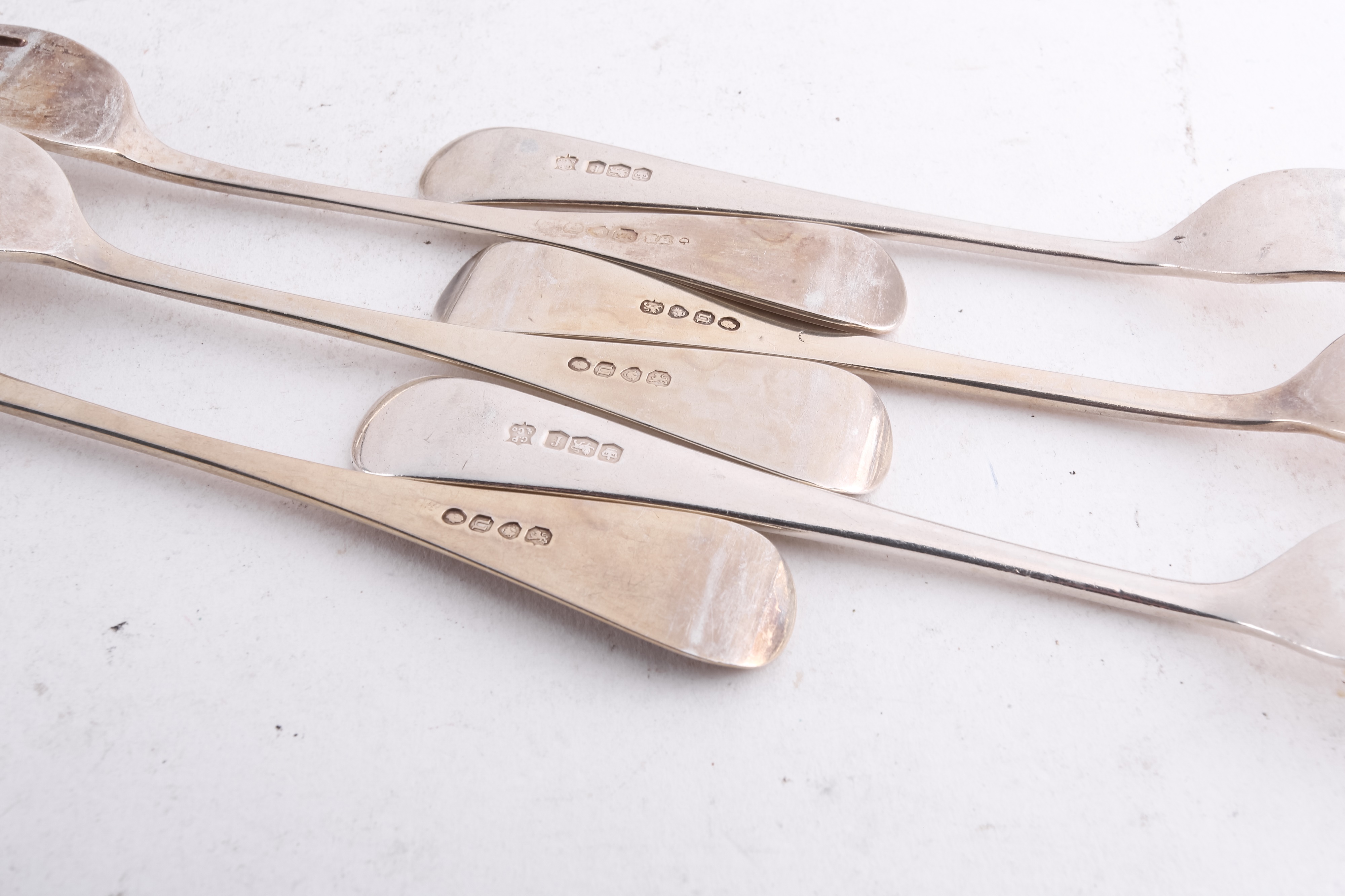 Lot 407 - A collection of Old English pattern flatware