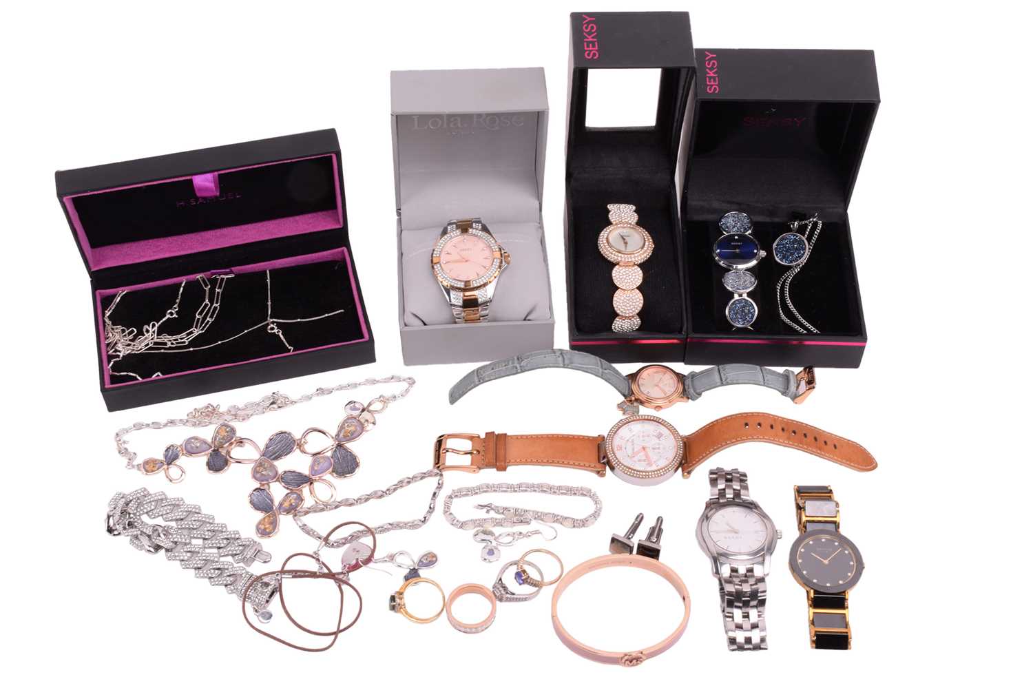 Lot 89 - A mixed collection of jewellery items