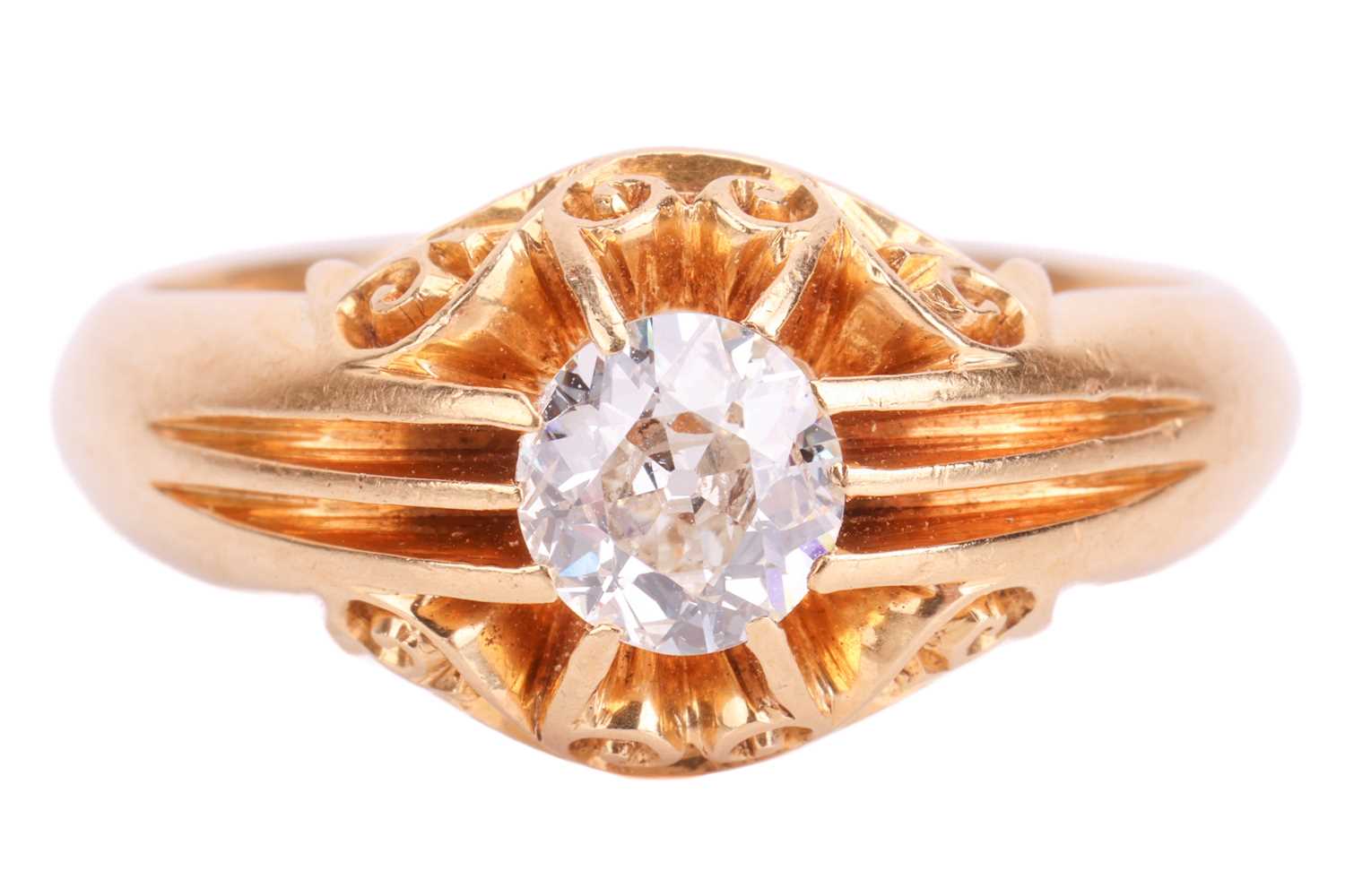 Lot 46 - An Edwardian diamond belcher ring in 18ct