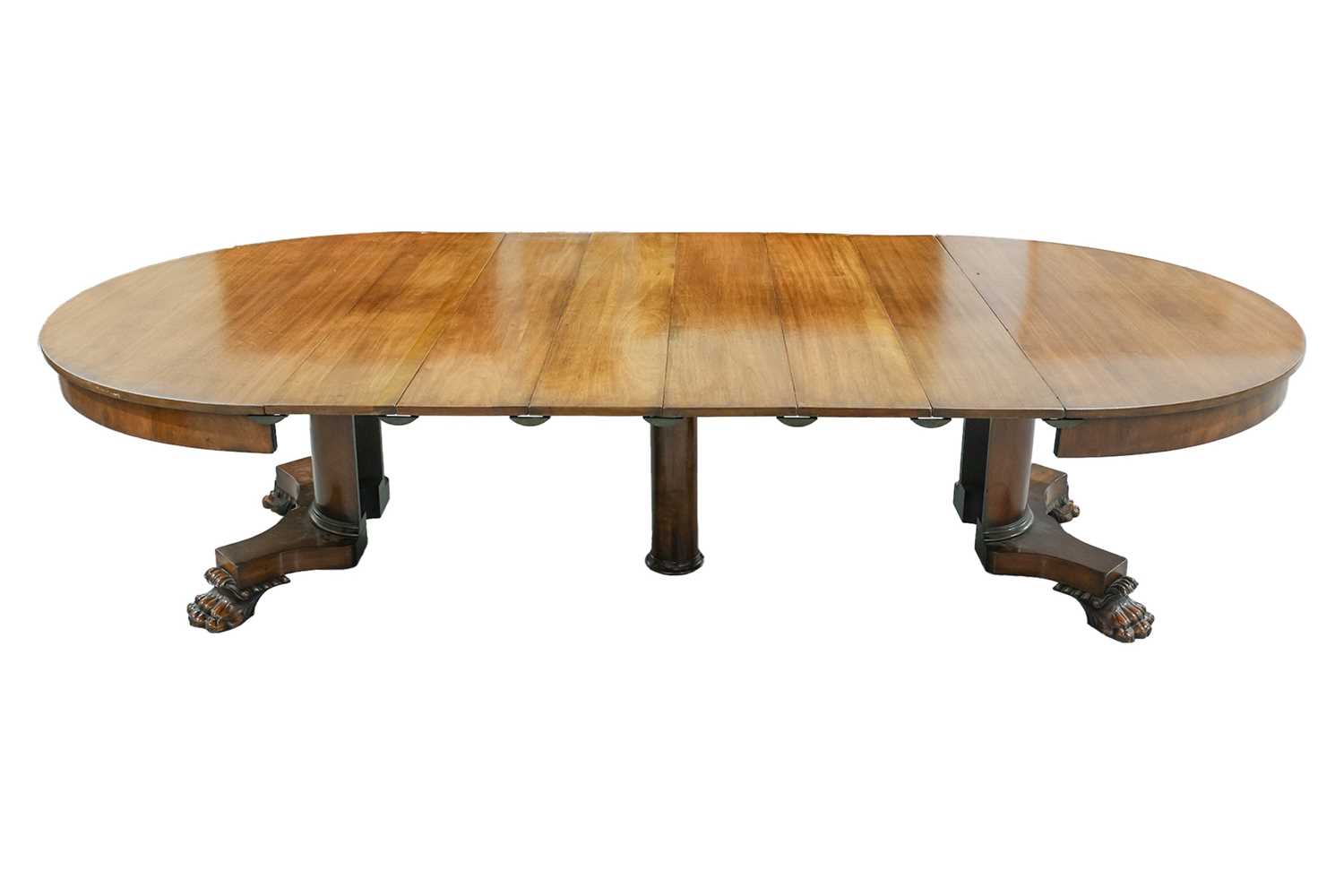 Lot 83 - A 19th-century American extending circular