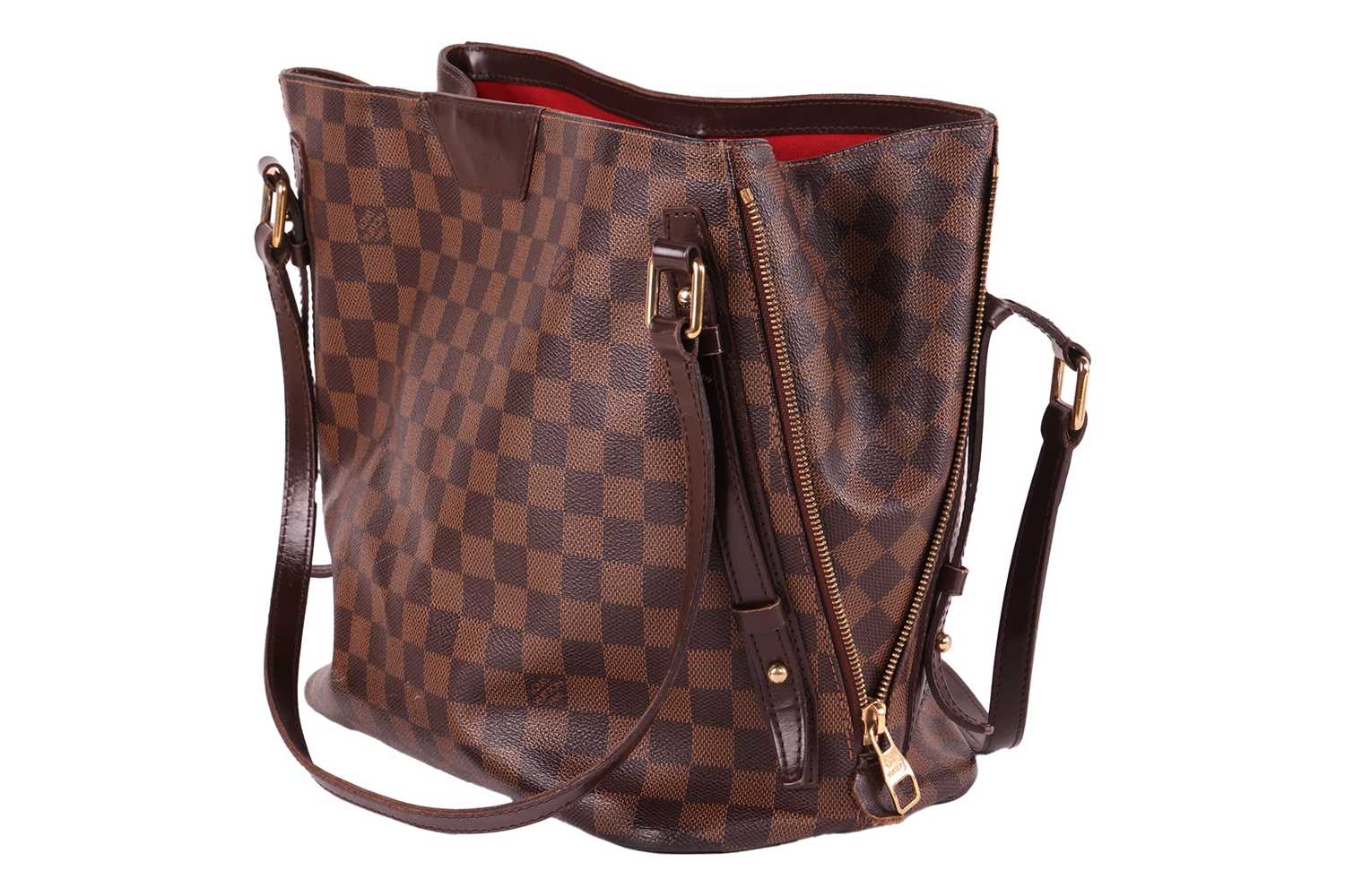 Lot 247 - Louis Vuitton - a Cabas Rivington tote in