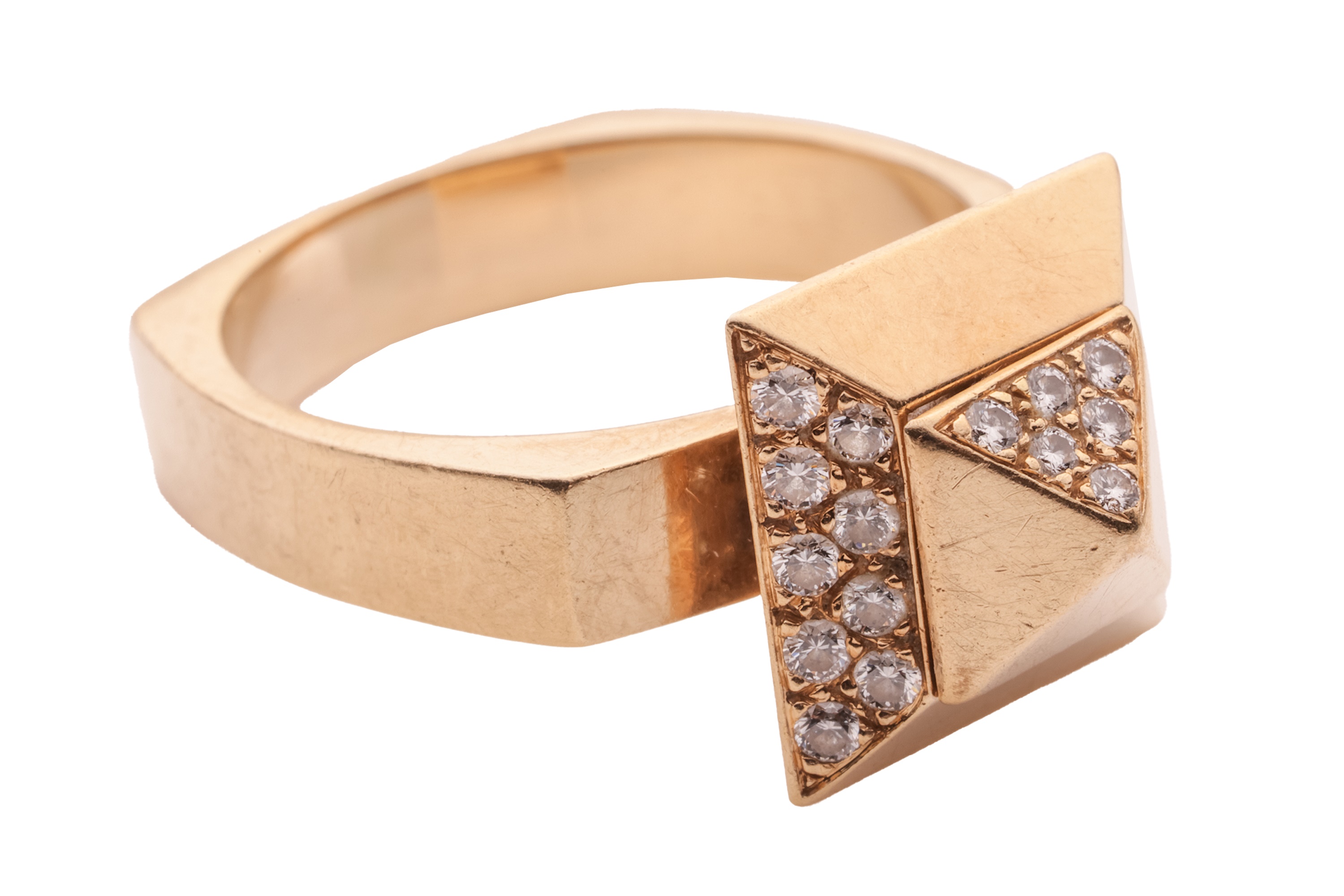 Lot 89 - A kinetic spinner ring by C. Teufel, 1992,